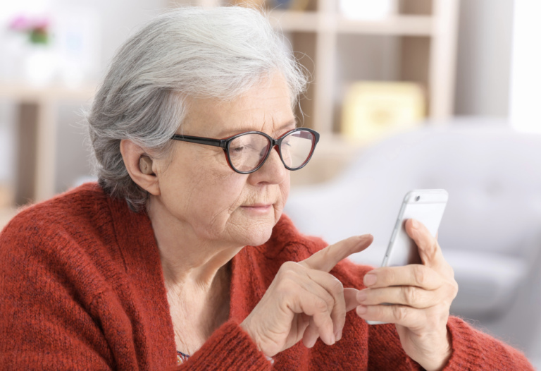 La brecha digital y su impacto en las personas mayores - Blog ...